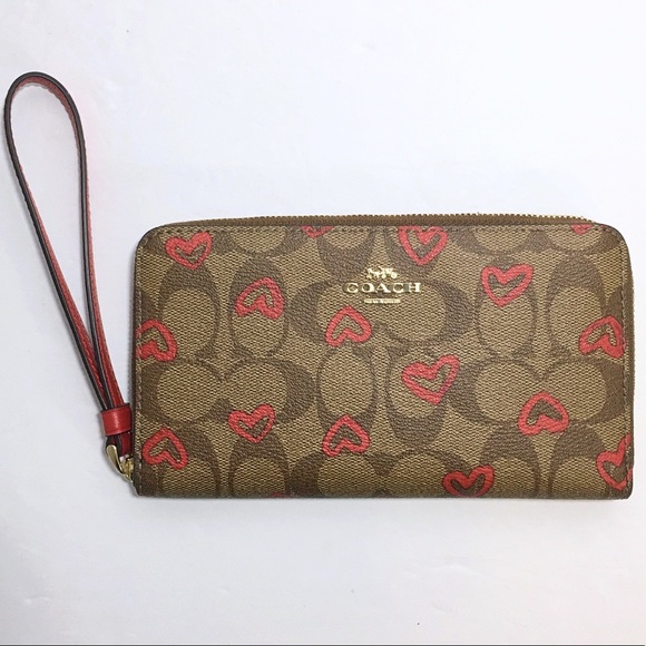 Coach | Bags | Coach Heart Wristlet Wallet Phone Case Bag Nwt | Poshmark